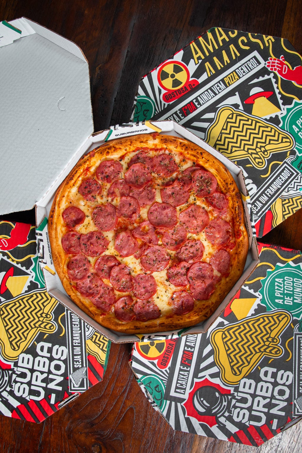 A PIZZA DE TODO MUNDO | PIZZARIA SUBURBANOS