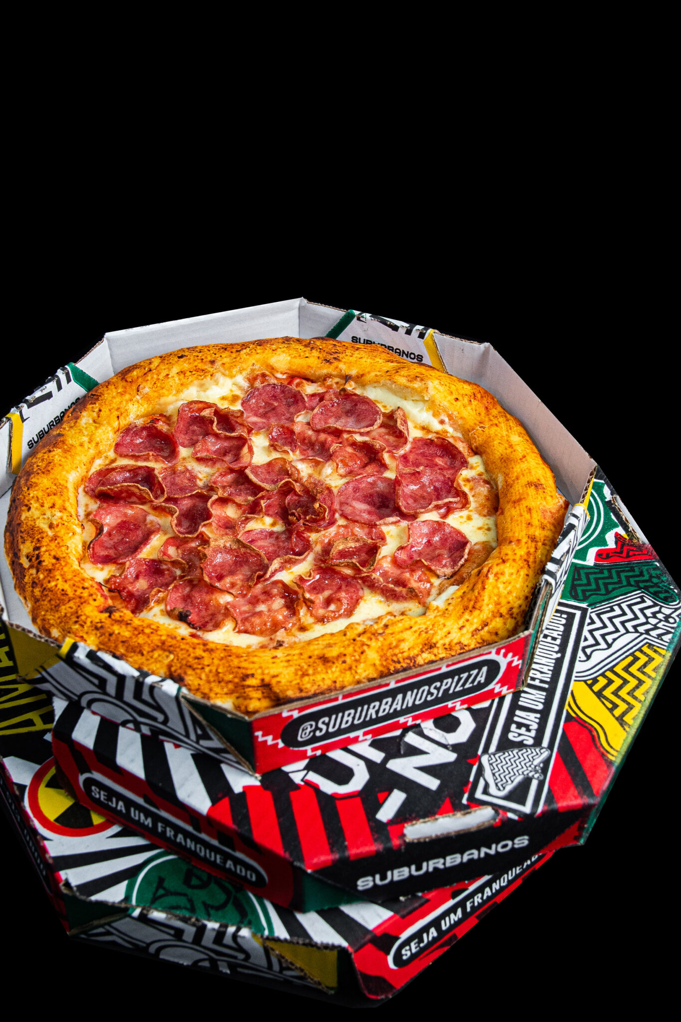 Suburbanos Pizza – A Pizza Delivery de Todo Mundo!